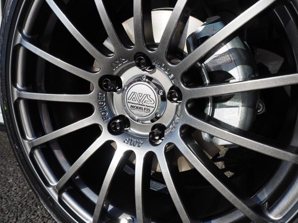 インサイトに AVS MODEL F15 | 株式会社ヨコハマタイヤガーデン関東