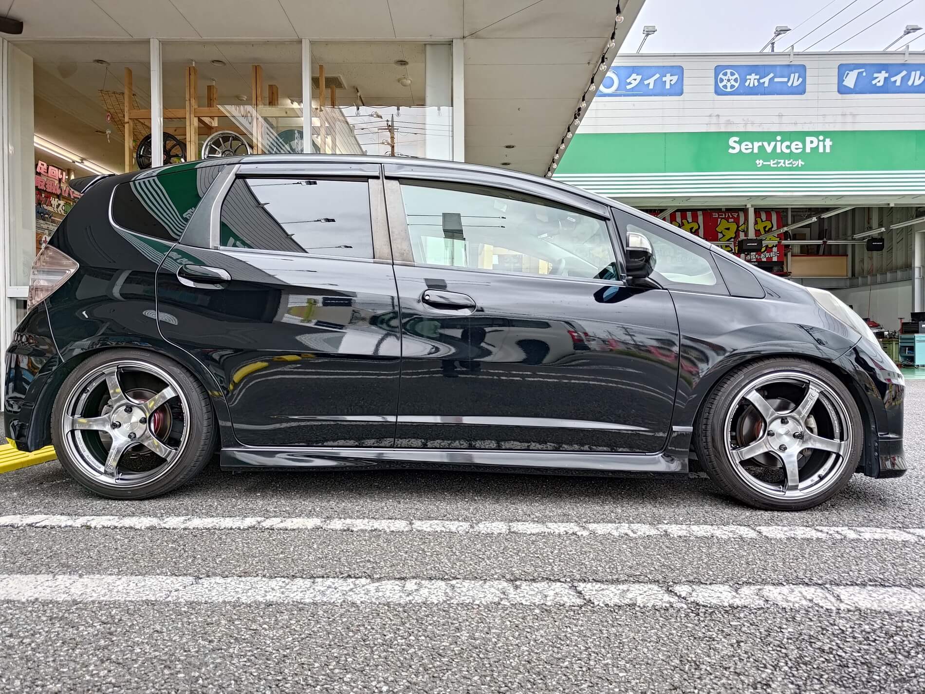 フィットRSにTC-4SE装着！ | 株式会社ヨコハマタイヤガーデン関東